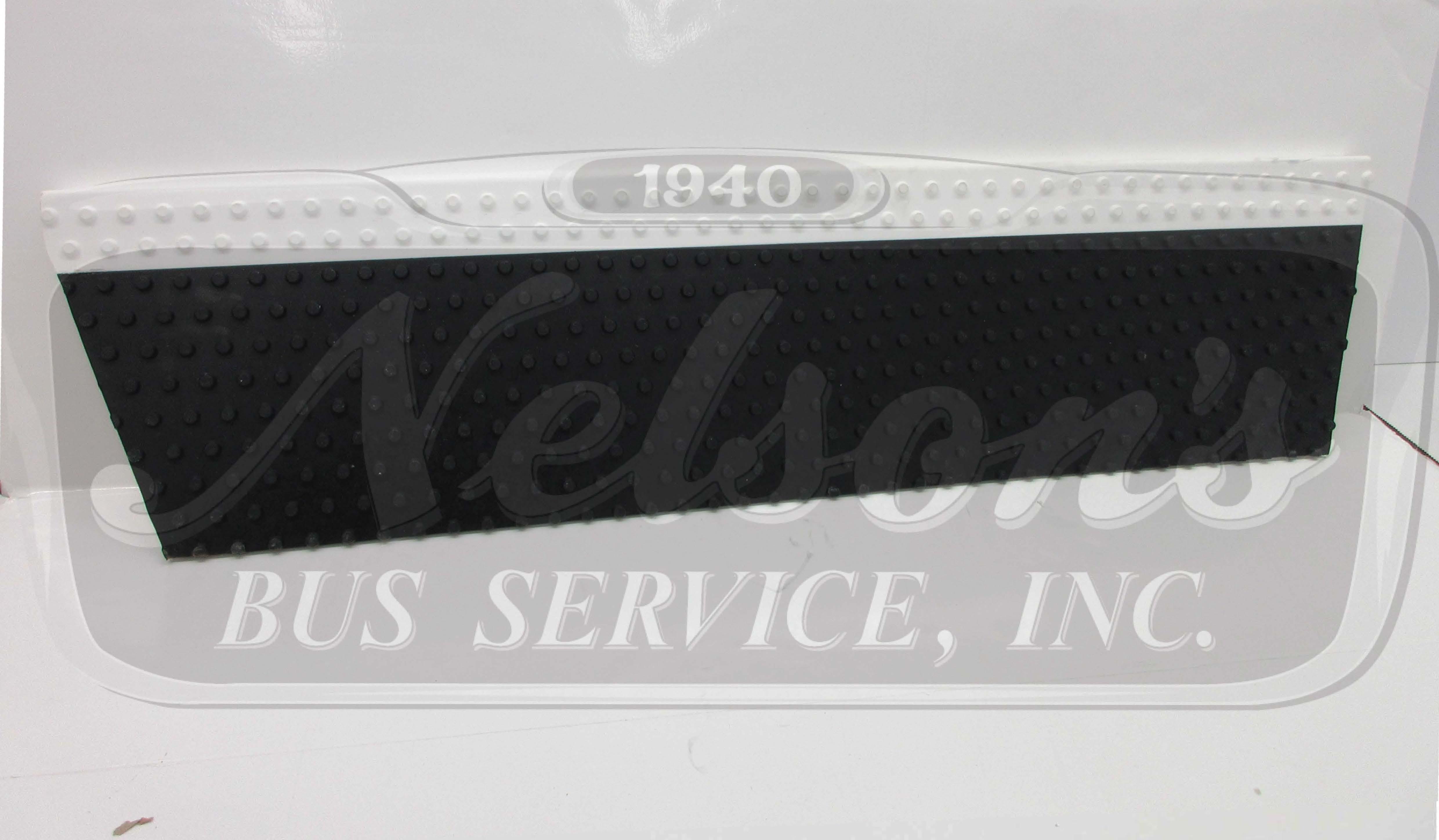 STEP TREAD PED BLK PED WHITE NOISING 1ST